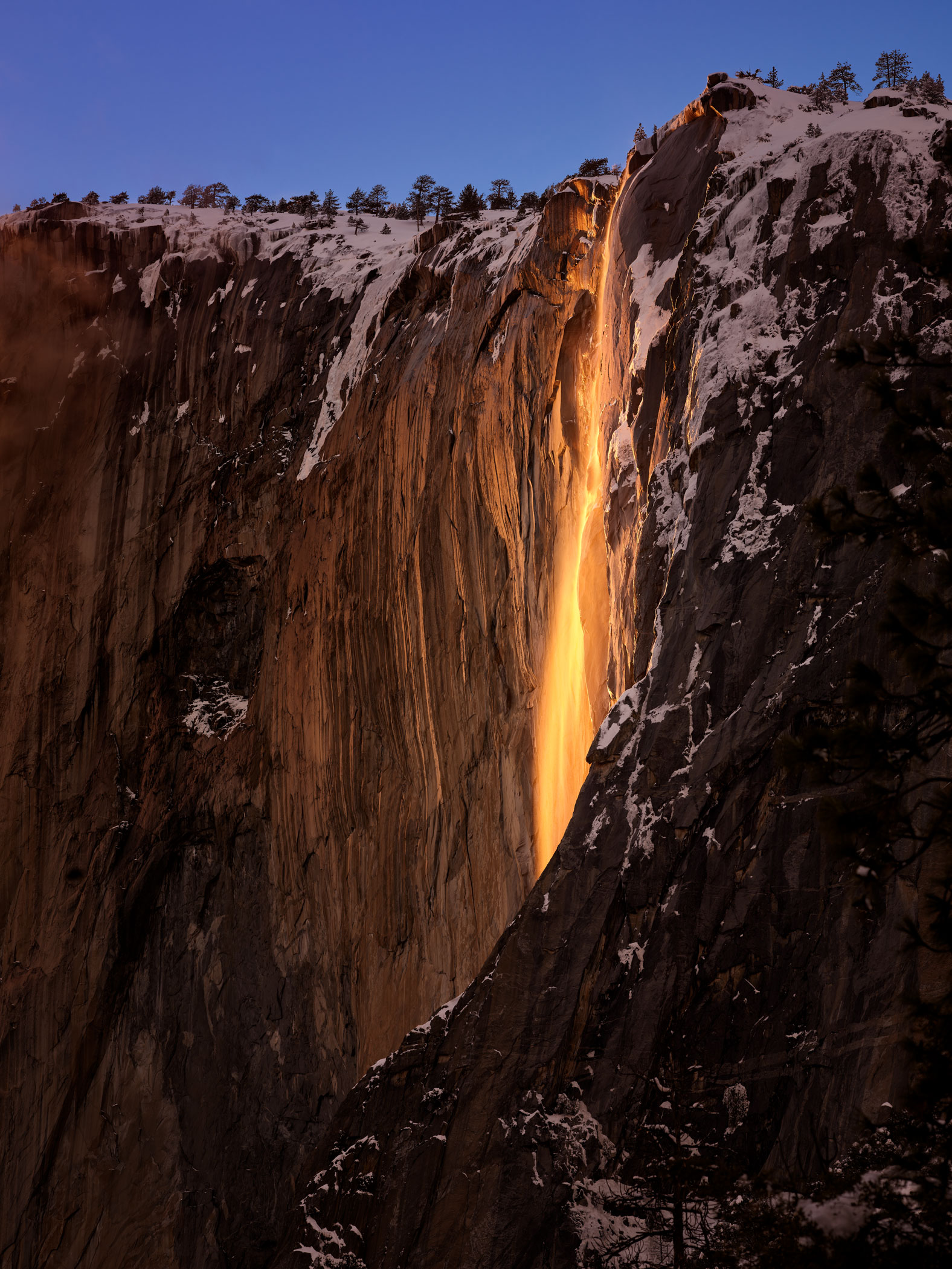 firefall - buy the limited edition luxury fine art print online