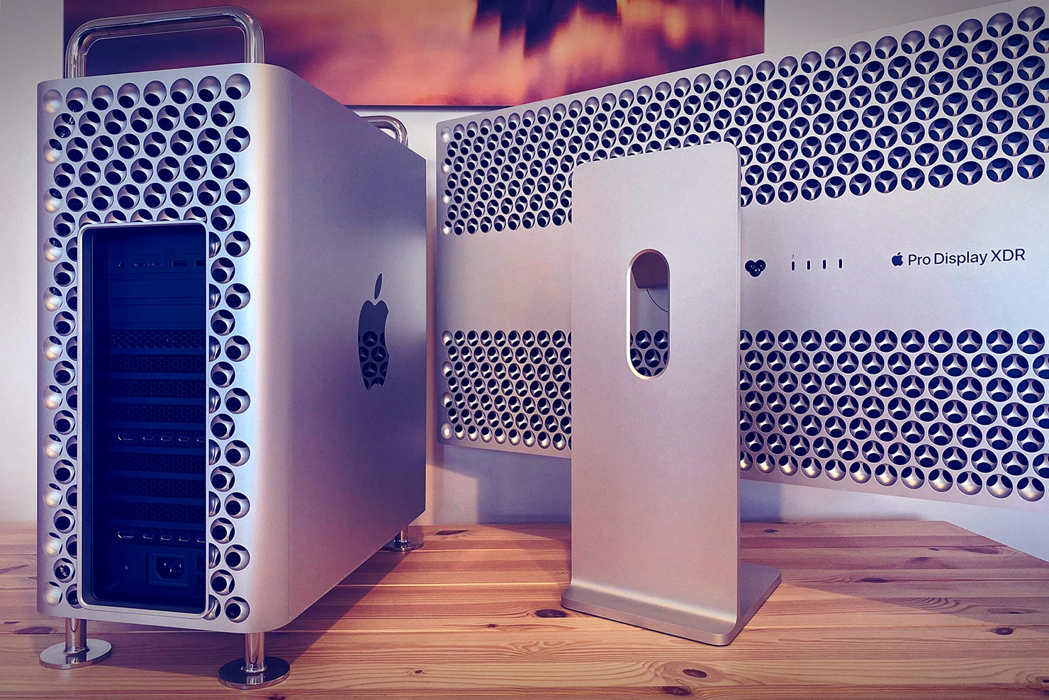 Life in Lockdown - With the 16-Core Mac Pro & Apple Pro Display XDR ...